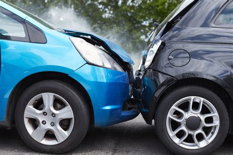 Cómo reparar el parachoques Consejos Opisto