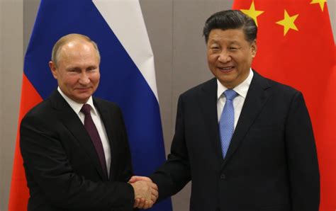 Welt hält den Atem an Chinas Staatschef Xi Jinping will Putin in