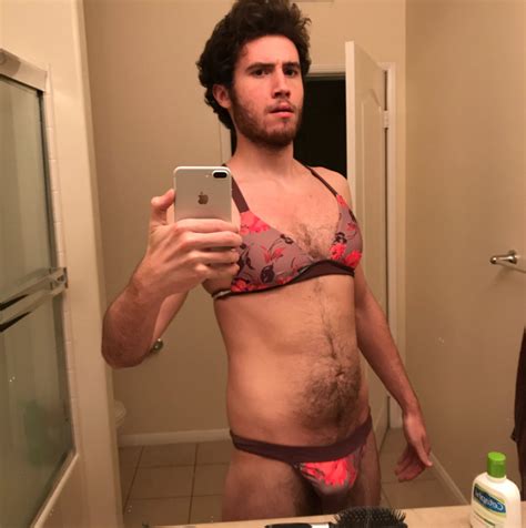 OMG He S Naked Actor YouTube And Instagram Sensation Brandon