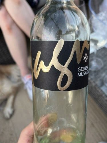 Weingut Hagn Gelber Muskateller Vivino Australia