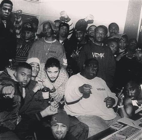 Rare Photo Of 2Pac And Biggie Released Ktt2