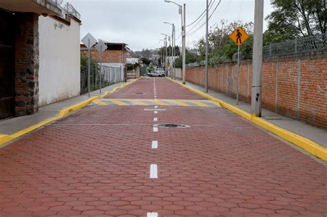 Mundo Tlatehui Entrega Y Arranca Obra De Adoquinamiento En San Rafael