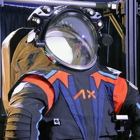 La Nasa Dio A Conocer C Mo Ser N Los Pr Ximos Trajes De Astronautas