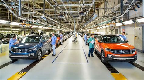 Volkswagen paralisa produção em todas as suas fábricas do Brasil mesmo