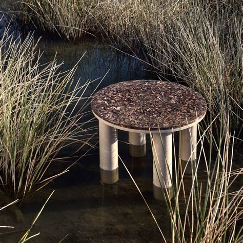 jakob timpe s stand table slots together without glue or fixings