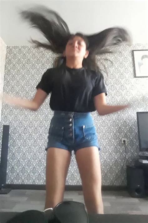Rising Periscope Younow And Etc Live Streams On Liveomg Co Uk
