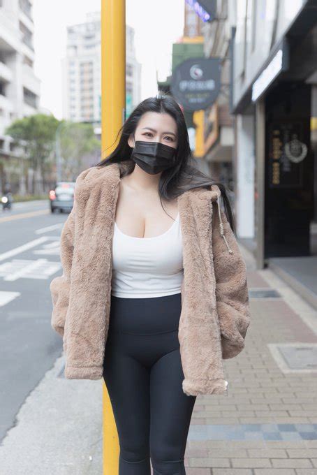 崩壞的英文老師 0 39 Creator nina loveu Nude Leaked OnlyFans Photo