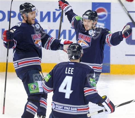 Hockey Sur Glace KHL La Fin Des Invincibles KHL Kontinental