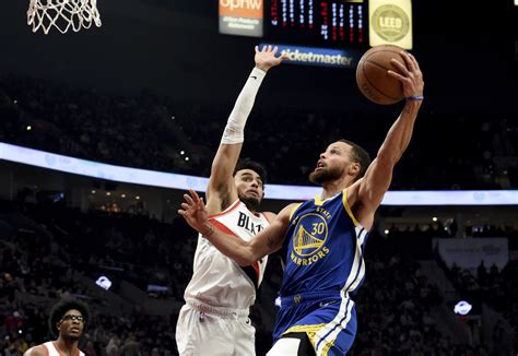 Stephen Curry Scores 22 Points As The Golden State Warriors Stage A
