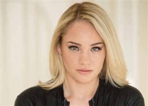 Hadley Mason Age Wiki Bio Height Boyfriend Net Worth Biographyvilla