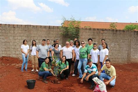 SEMANA DA ÁRVORE SUPERINTENDÊNCIA DE MEIO AMBIENTE REALIZA PLANTIO DE
