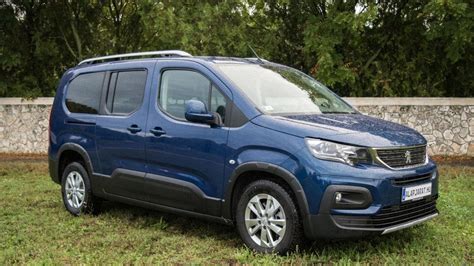 Peugeot Rifter Bluehdi Allure Long Teszt Alapj Rat Youtube