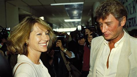 Nathalie Baye dévoile une photo rare de Johnny Hallyday Vanity Fair