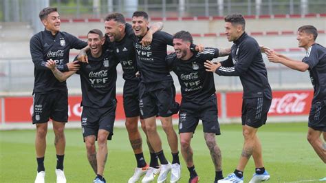 La selección argentina se mantiene en el podio del ranking FIFA a tres