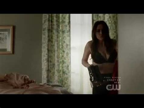 Elizabeth Gillies Bouncing Boobs 3 YouTube