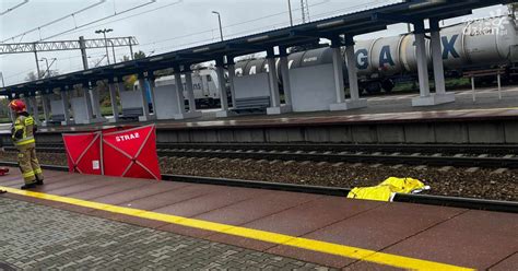 Tragiczny Wypadek Na Torach Kolejowych W Ciechanowie Znowu