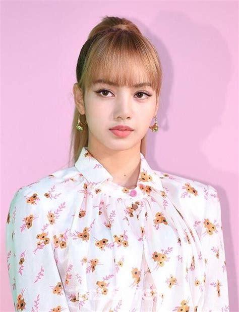Lisa Blackpink Fotos Fotos Letras Mus Br