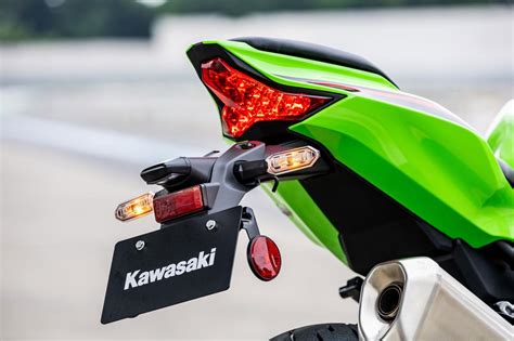 17番目の画像 写真21枚カワサキNinja ZX 4R SENinja ZX 4RR KRT EDITION webオートバイ