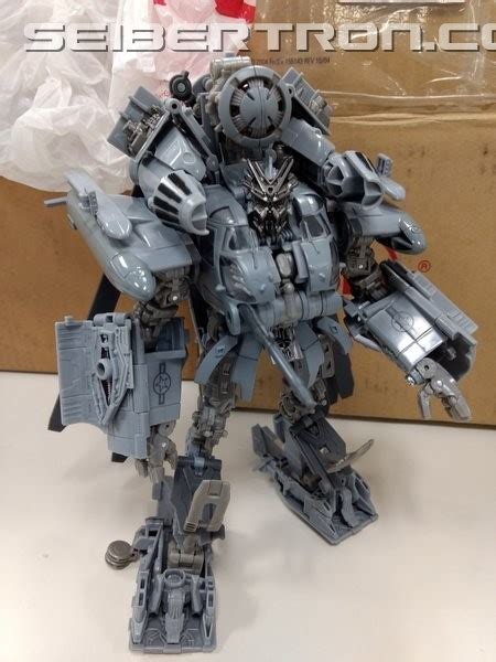 Tutustu 86 Imagen Transformers Studio Series Blackout Abzlocal Fi