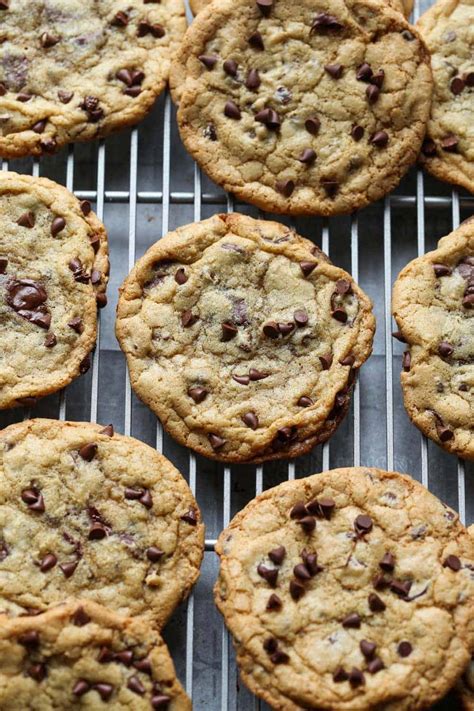 Crunchy Chewy Chocolate Chip Cookies