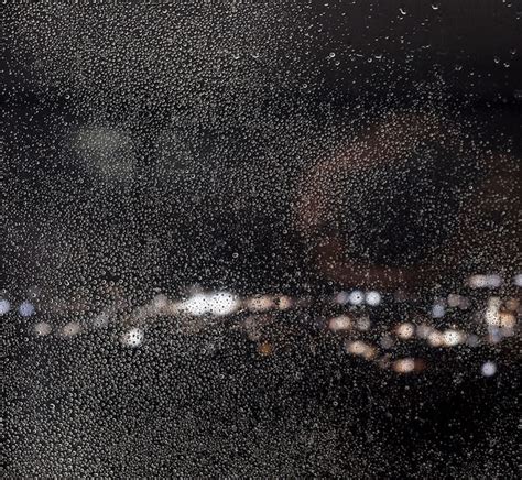 Efecto De Lluvia Sobre Fondo De Noche Foto Gratis