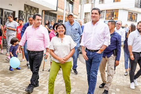 Alcaldía de Bucaramanga on Twitter RT JCardenasRey A toda marcha va