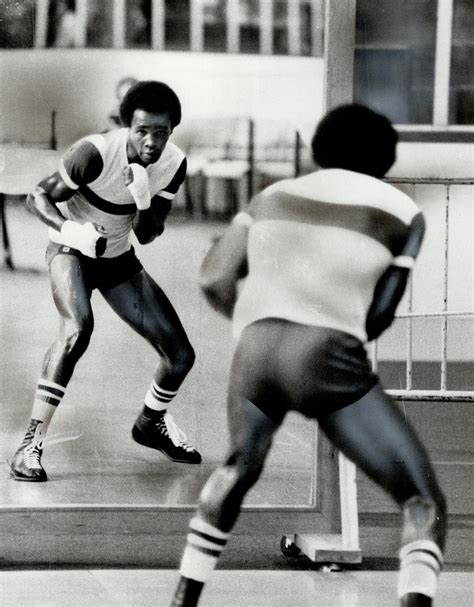 Boxing History On Twitter Sugar Ray Leonard Trains To Face Roberto