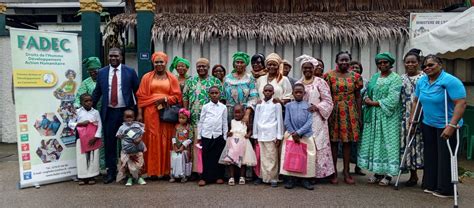 Cameroun Long Fadec A Travers Koda Esukulu Offre Plus De Kits