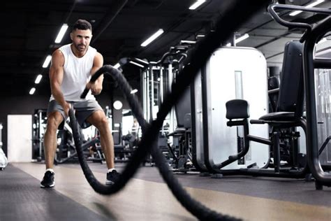 Trening siłowy zasady efekty i ćwiczenia Blog Sport Shop