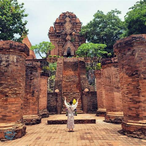 Tháp Bà Ponagar Chiêm ngưỡng di sản văn hóa Chăm Pa