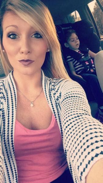 Capricorn Woman In New York Ny Bako Free Online Dating