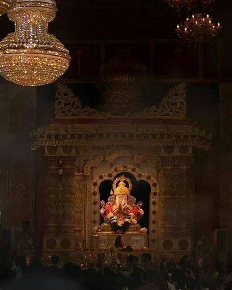 Shreemant Dagdusheth Halwai Ganpati Mandir Pune Ganpati Bappa