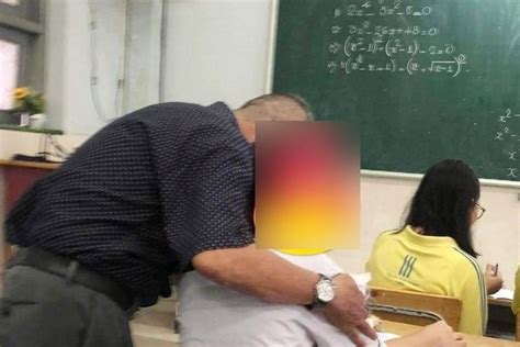 Thầy giáo ở TP HCM bị tố sàm sỡ nữ sinh trong lớp học Báo VietnamNet