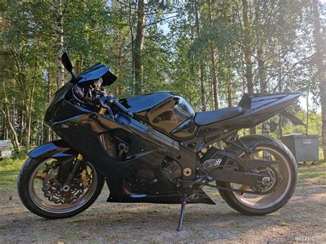 Suzuki GSX R 1000 GSX R 1000 1 000 cm³ 2003 Liperi Motorcycle