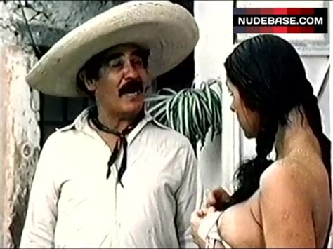 Isaura Espinoza Full Frontal Nude Huevos Rancheros 0 59 NudeBase