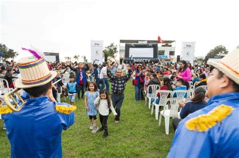 DIRECTV llevó el Cine a más de 2000 Vecinos de Pamplona Alta en San