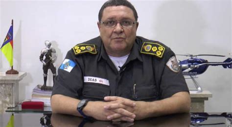 Comandante da PM defende prisão perpétua para assassinos de policiais