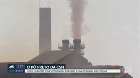 Vídeo Poluição provocada por preto da CSN se espalha por toda a cidade