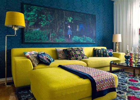 Living Room Designs With Split Complimentary Colors