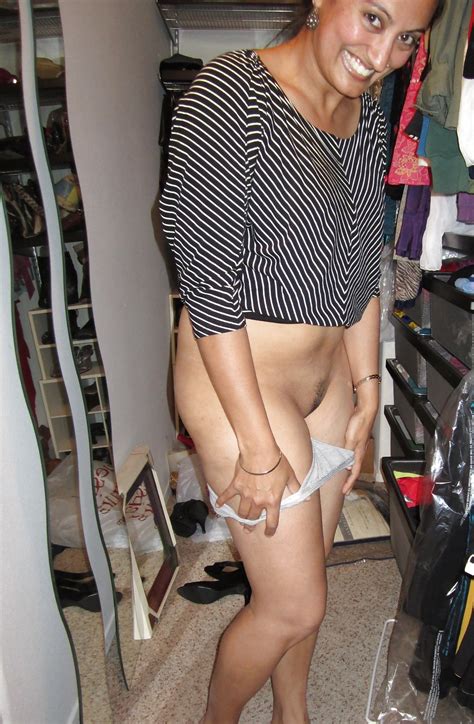 Panties Pulled Down Upskirt Panty Voyeur Amateur Wives Photo