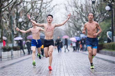 Naked Run In Hangzhou Has No Actual Naked People Sadly Thatsmags