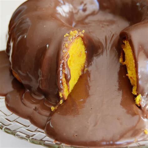 Bolo vulcão de cenoura Receiteria