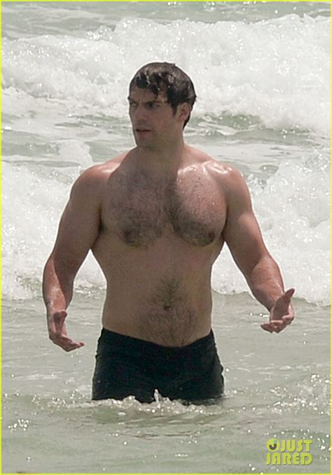 Henry Cavill Body