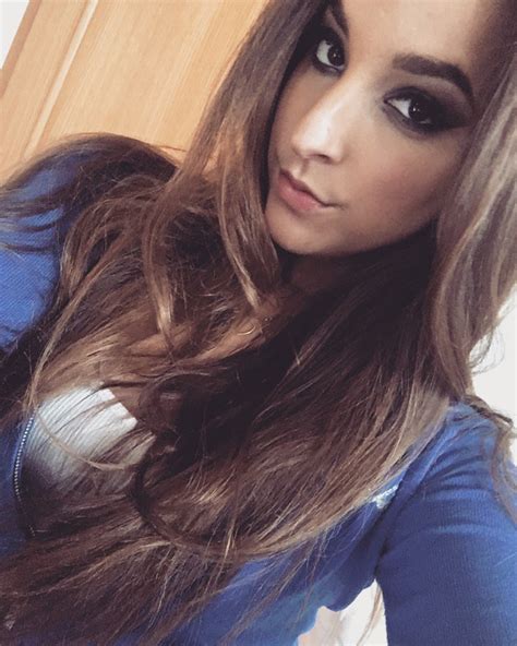 TW Pornstars Amirah Adara XBIZLA AVN Twitter Good Morning Guys