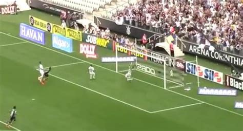 Corinthians Paolo Guerrero falló increíble situación de gol DEPORTE