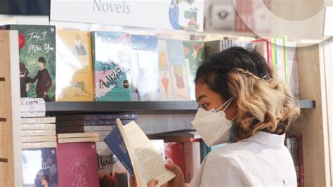 10 Novel Indonesia Best Seller Hingga Juni 2022