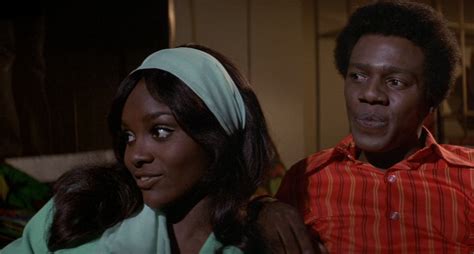 Marcia McBroom in Beyond the Valley of the Dolls satanás de babydoll