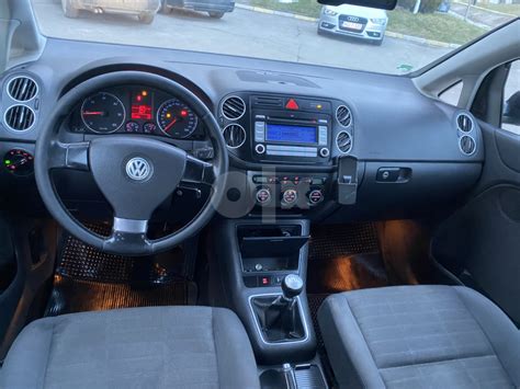 Golf 5 Plus 1 9 77kw Tour Oprema Fabricko Stanje Automobili OLX Ba