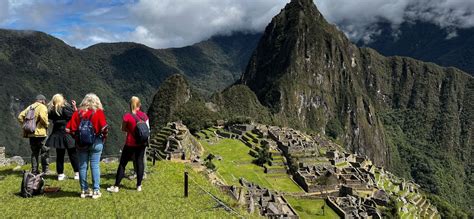 Machu Picchu Reabre Sus Puertas A 600 Turistas Que Ingresaron En Primer