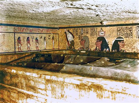 The Opening Of King Tut S Tomb Shown In Stunning Colorized Photos